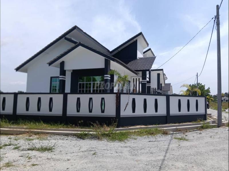 Split Level Semi D Berdekatan Pasar Ketereh on PropMall.my, Your Real ...