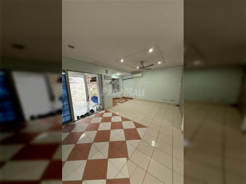 Taman Subang Murni Double storey 20x70 Front Back Extended - For Sale ...